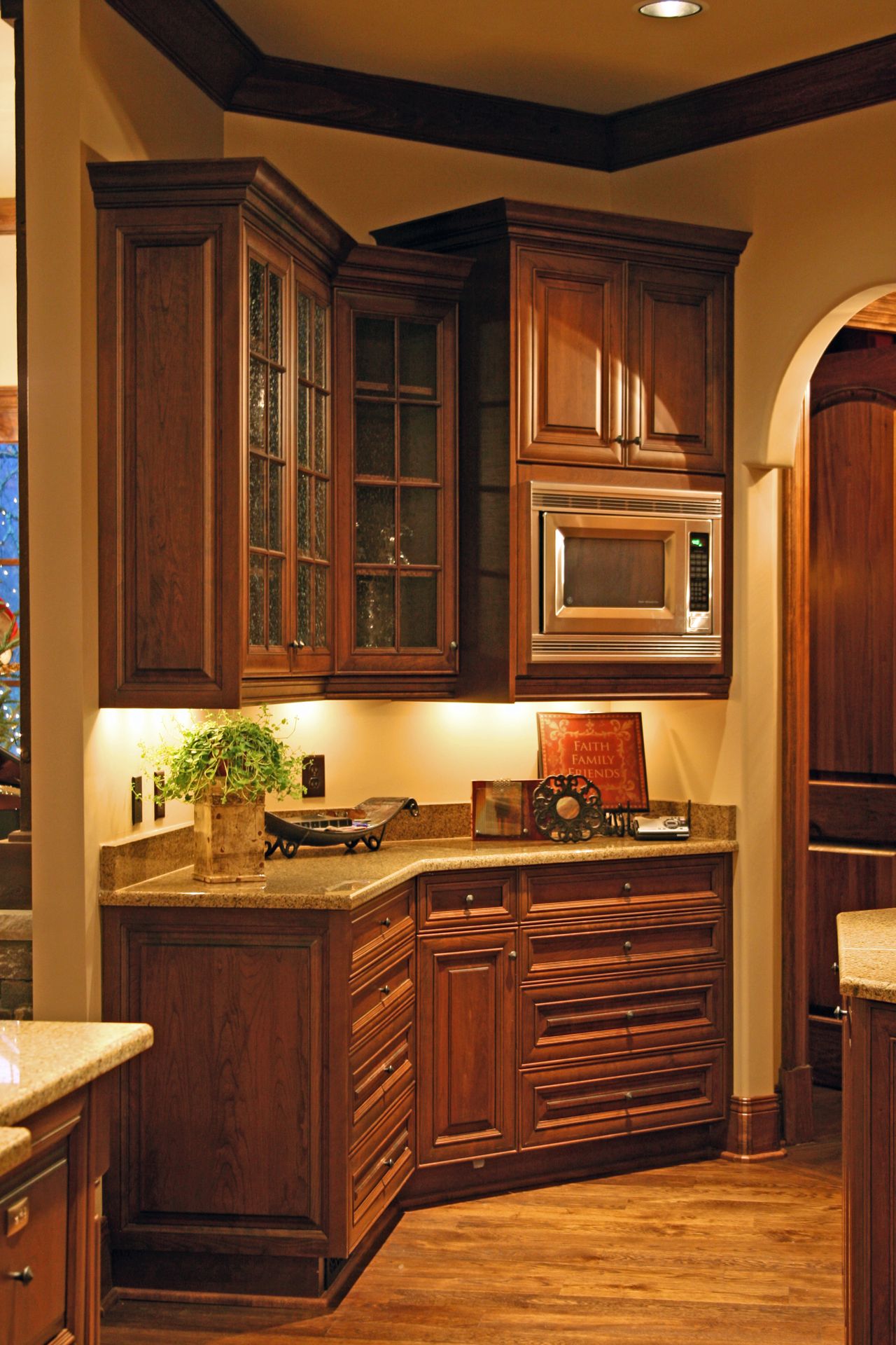 Oldwood Custom Cabinets-Gallery-Traditional